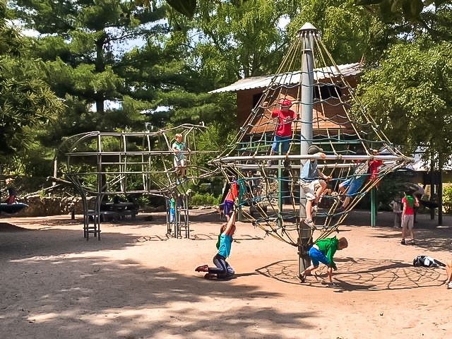 Visit Pakawi Park in Balen | Live the World