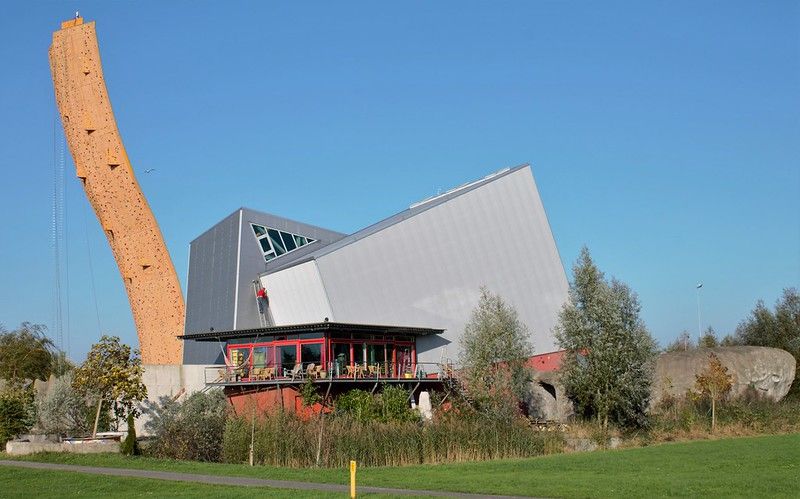 Visit Excalibur Climbing Wall in Groningen | Live the World
