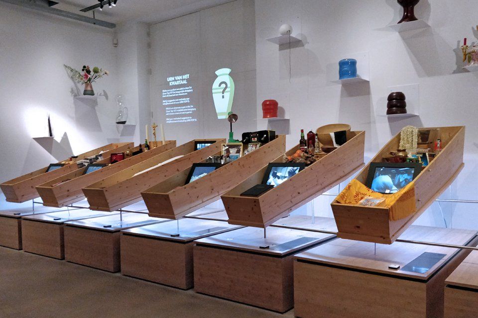 Visit Funeral Museum Tot Zover (Uitvaartmuseum Tot Zover) in Amsterdam ...