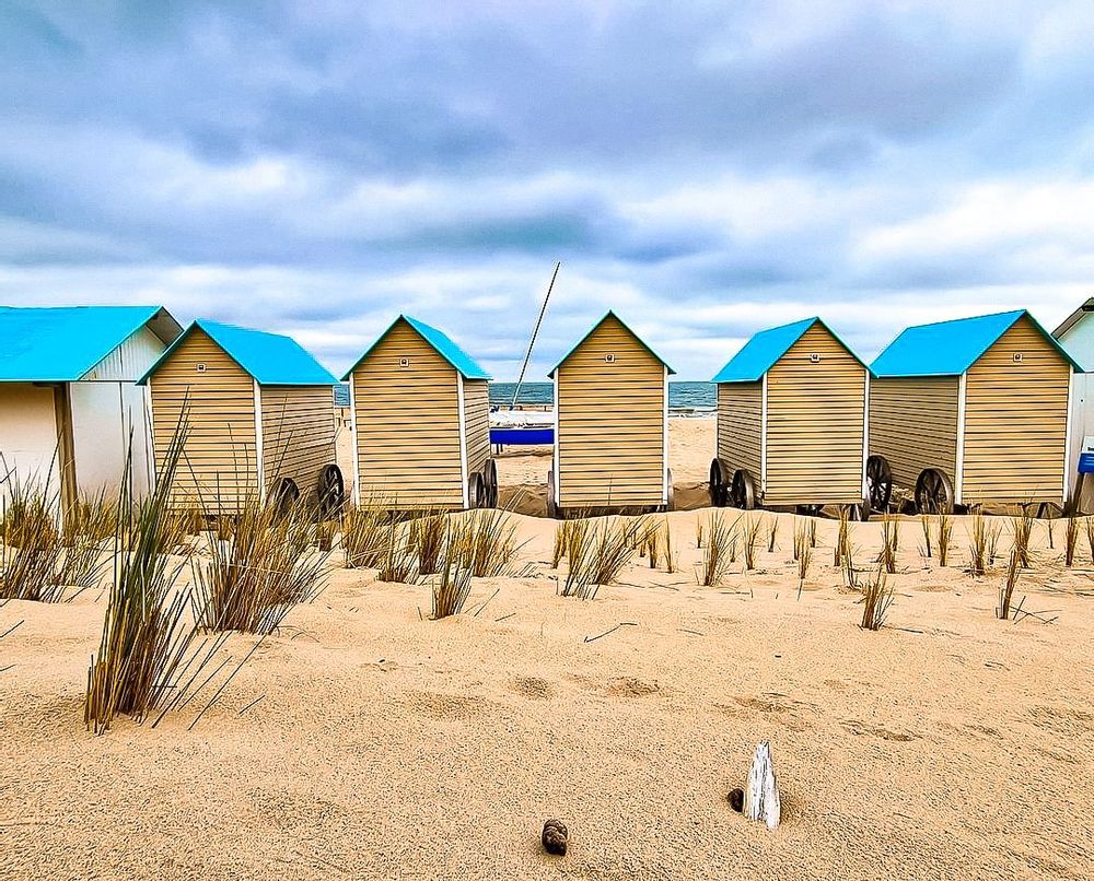 Visit Bredene Beach (Bredene Strand) in Bredene | Live the World