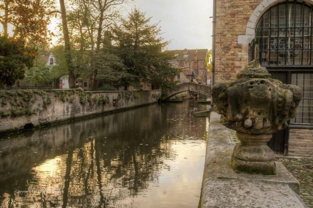 Visit Bonifacius Bridge in Bruges | Live the World