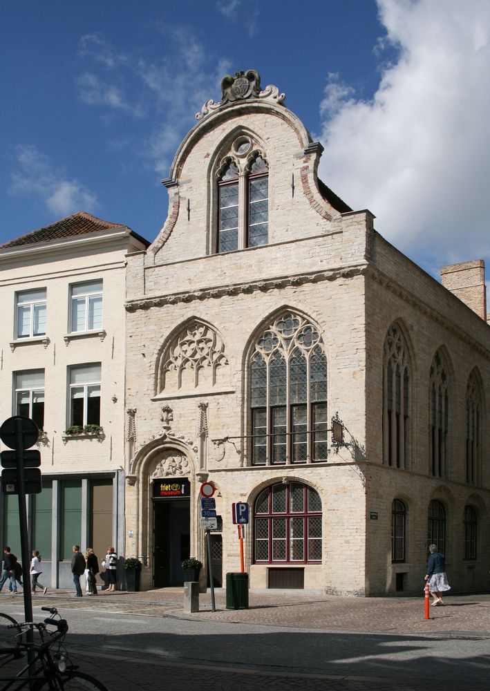 Visit Frietmuseum (Fries Museum) in Bruges | Live the World