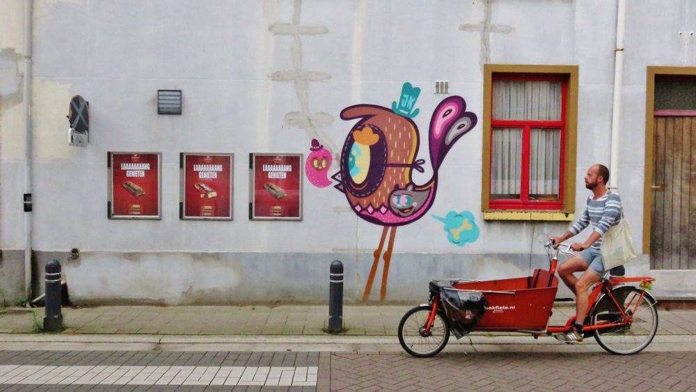 Visit Graffiti Alley (Werregarenstraat) in Ghent | Live the World