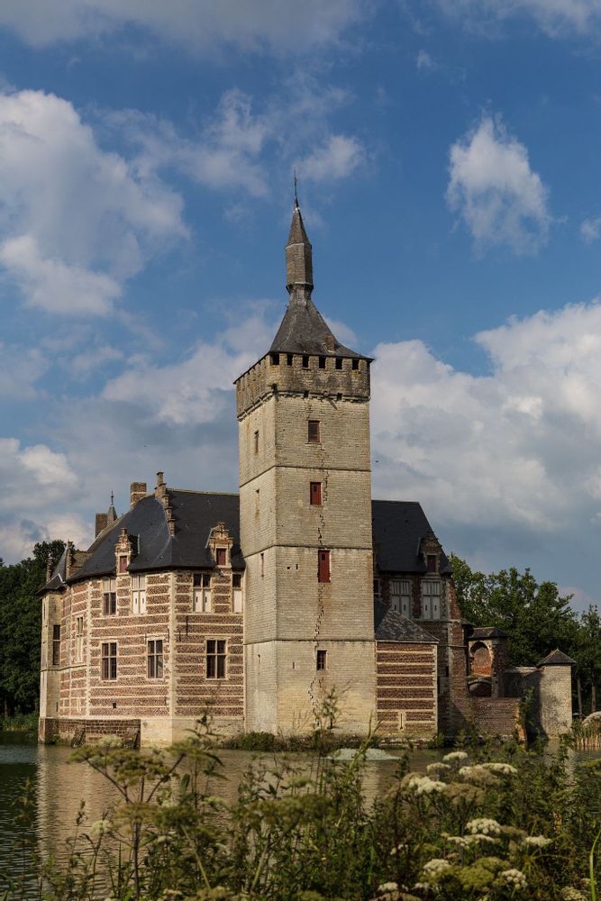Visit Horst Castle (Kasteel van Horst) in Holsbeek | Live the World