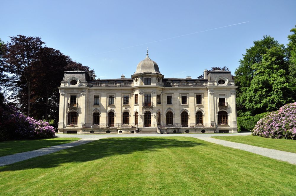 Visit Parc du Château d'Enghien in Enghien | Live the World