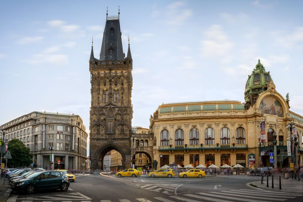 Visit The Powder Tower (Prašná Brána) in Prague | Live the World