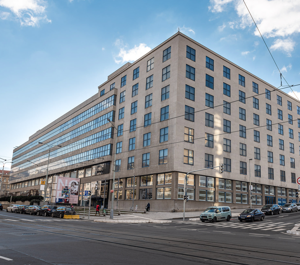 Visit National Gallery Prague – Trade Fair Palace (Národní Galerie ...