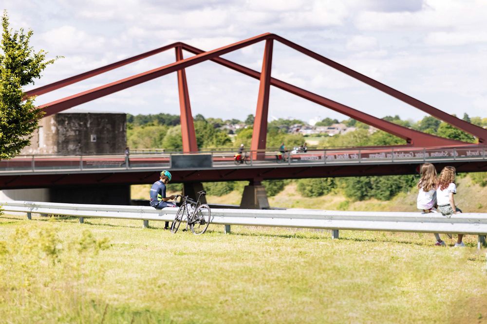 The Bridge at Vroenhoven | Live the World