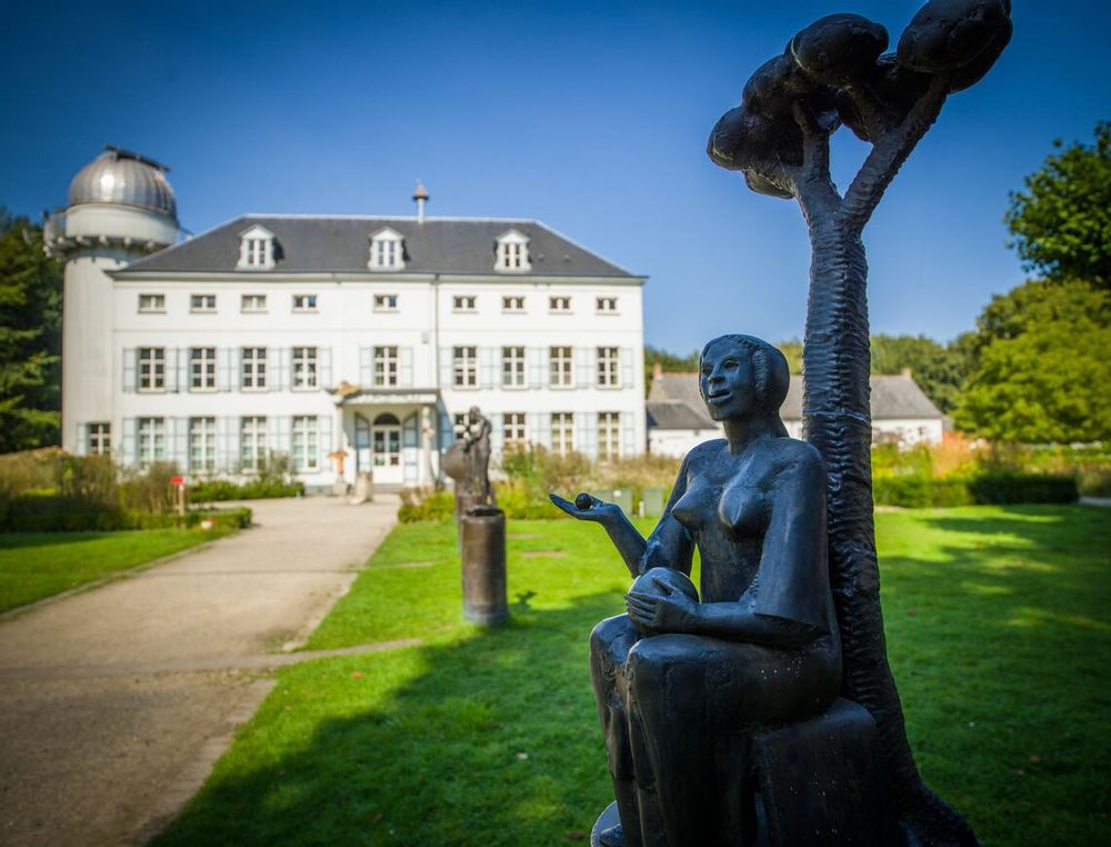 Visit Cozmix (Volkssterrenwacht Beisbroek) in Bruges | Live the World