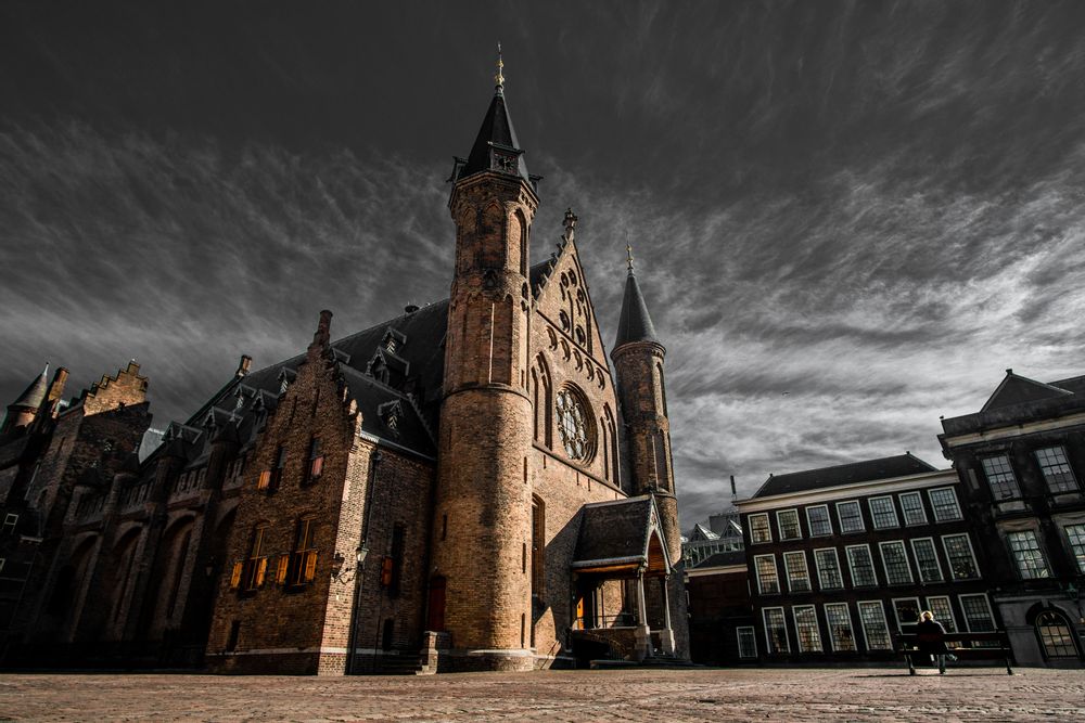 Visit The Courtyard (Het Binnehof) in The Hague | Live the World