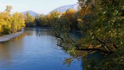 Walk along the Arve River